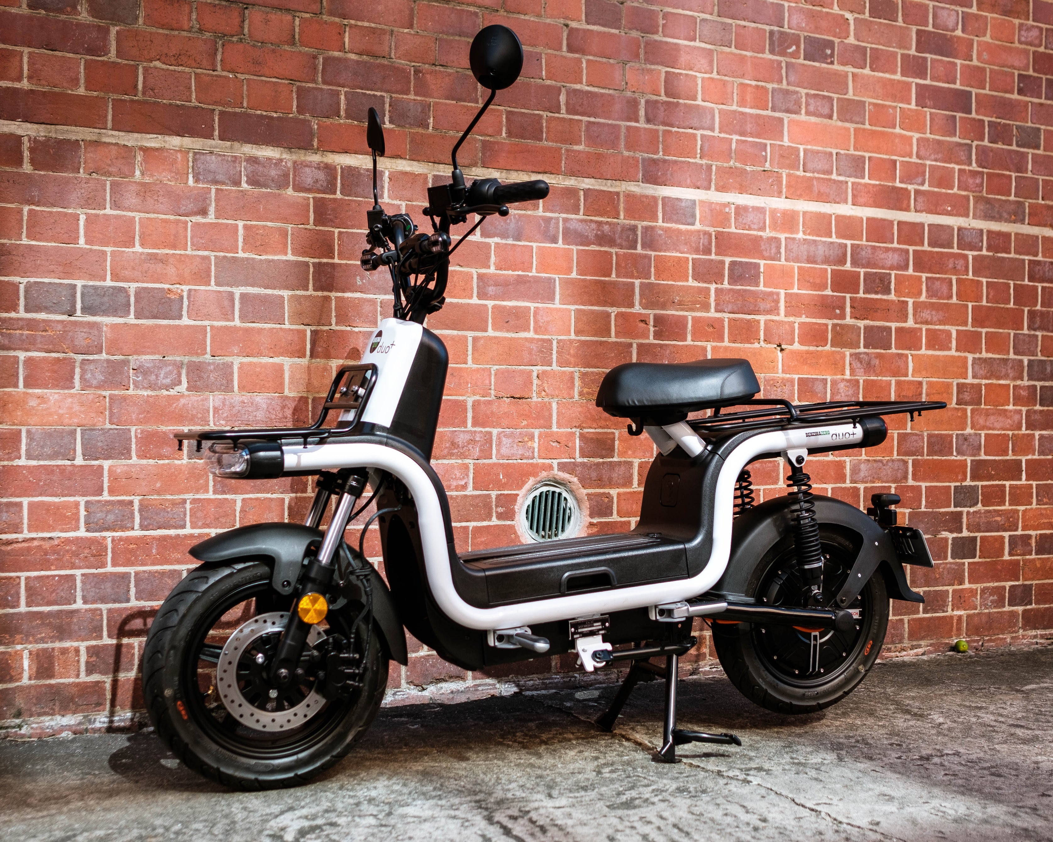 Motorcycles – Australian Electric Motor Co.